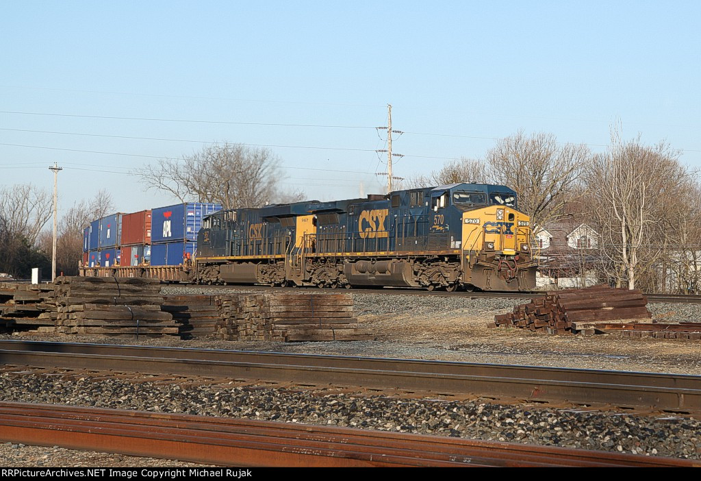 CSX 570
